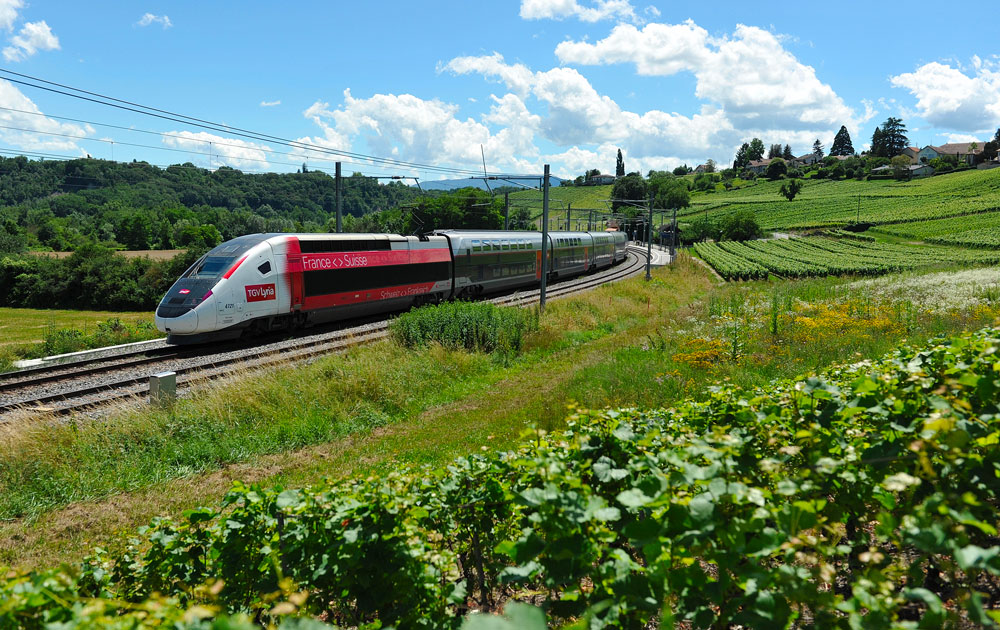 TGV Lyria redéfinit l’expérience de voyage pour sa clientèle d’affaires ...